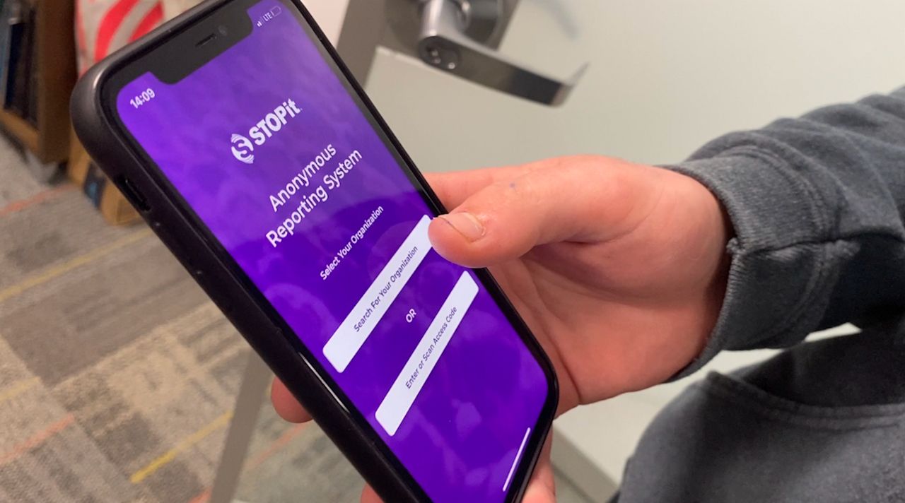 Anonymous tip reporting to curb bullying