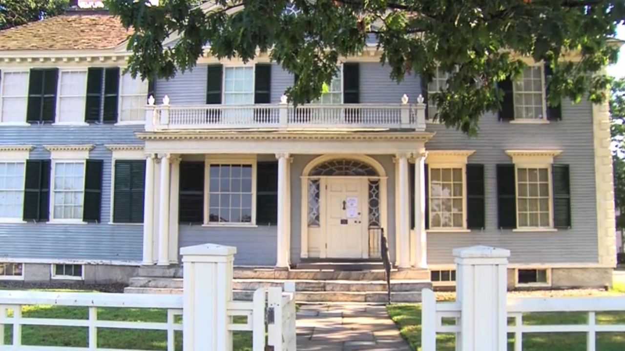 Take a tour of Worcester's Revolutionary War landmarks