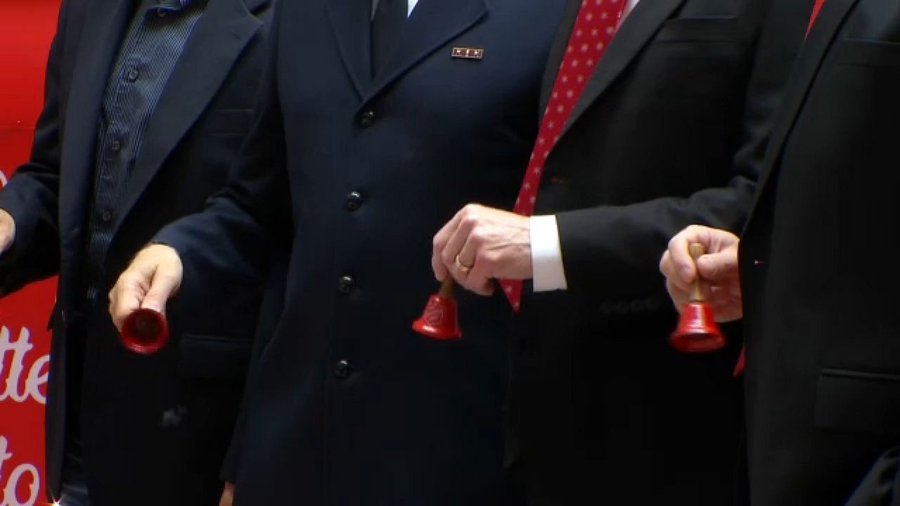 Red Kettle Campaign begins in Rochester area