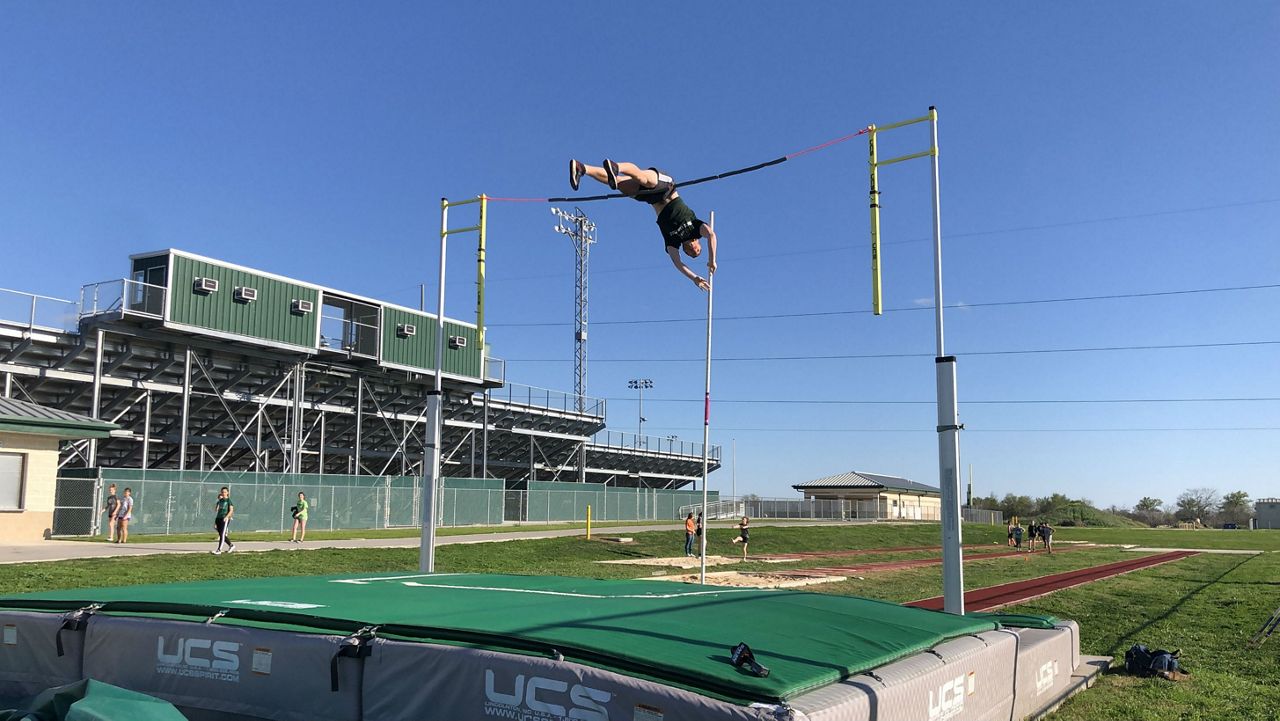 Track And Field Pole Vault Pit