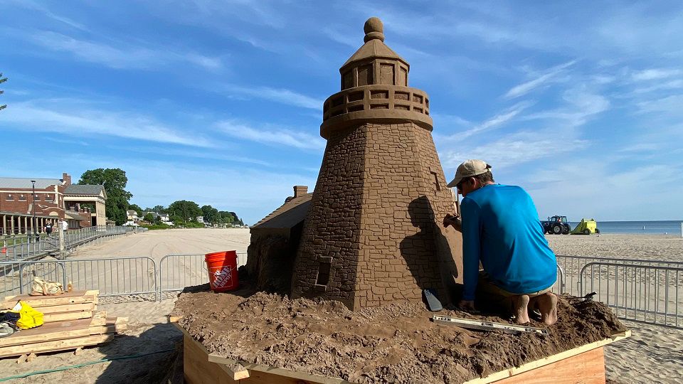 Sand sculpting contest at Rochester