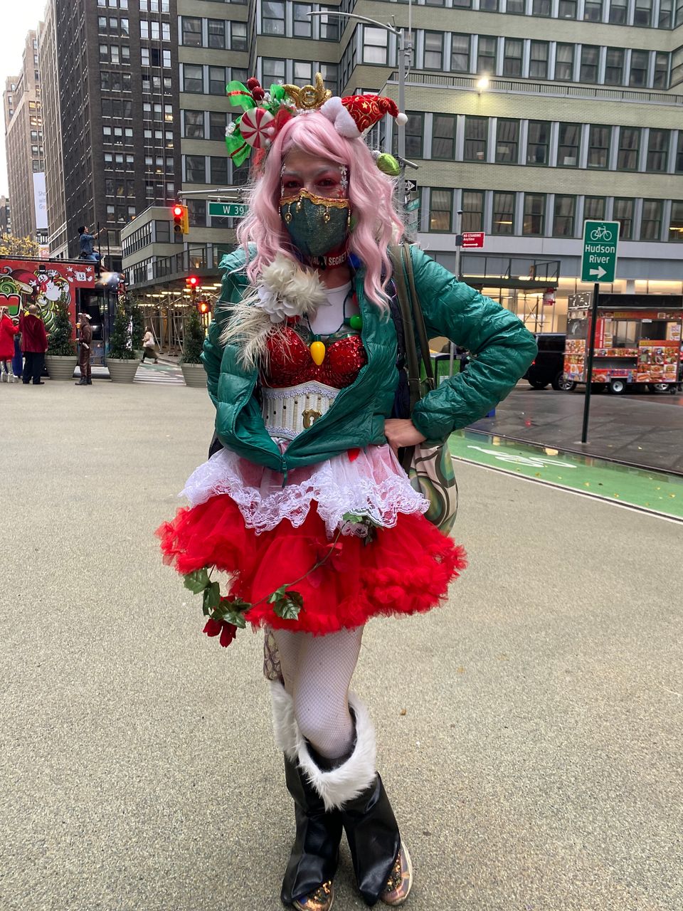 After year off due to COVID, SantaCon returns to the city