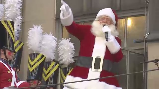 Santa Claus Joins Rockettes for Christmas Spectacular Preview Outside ...
