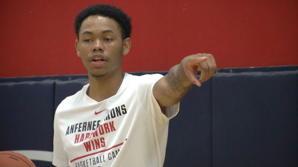 Anfernee Simons teaches hard work wins at camp