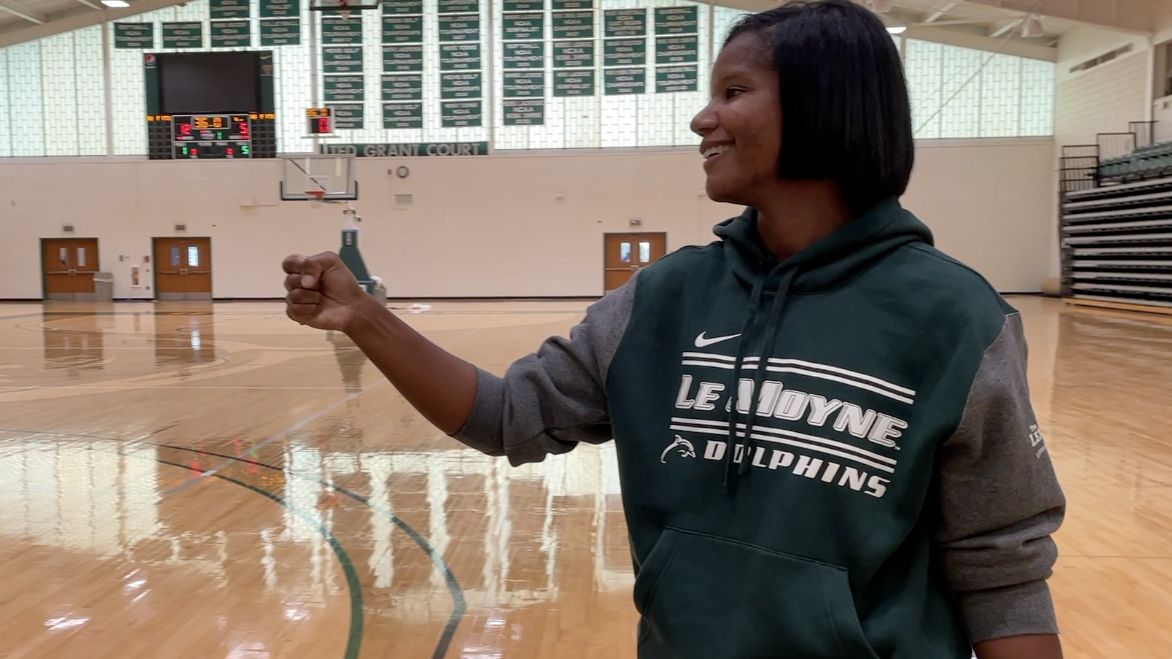 Grimes breaks barriers, returns to the Heights as head coach