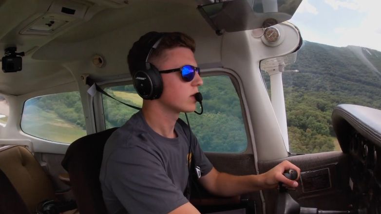 Teen pilot from CNY is on a mission to support veterans