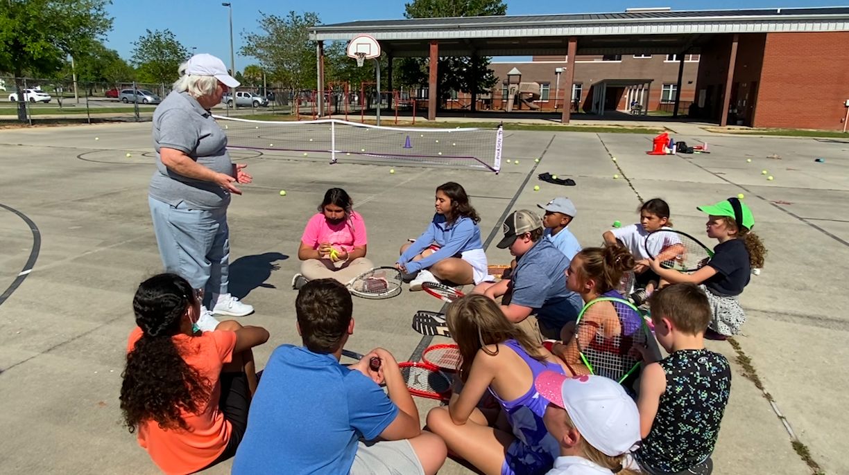 Sawgrass Bay Elementary tennis club