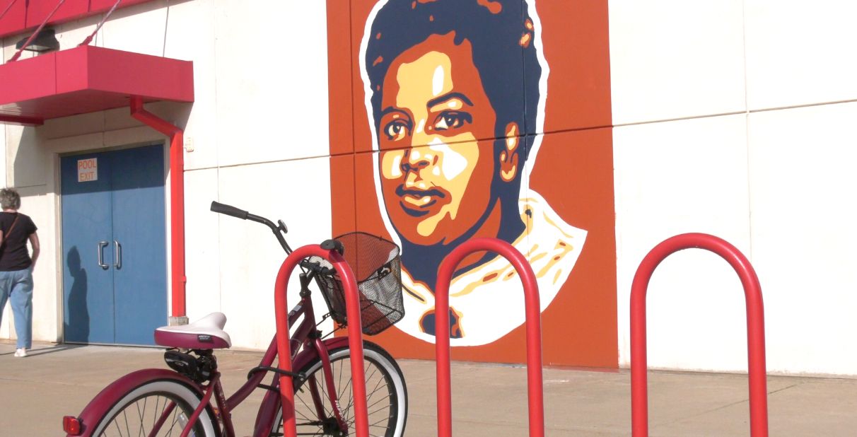 Niagara Street Elementary renamed to Bloneva Bond Primary