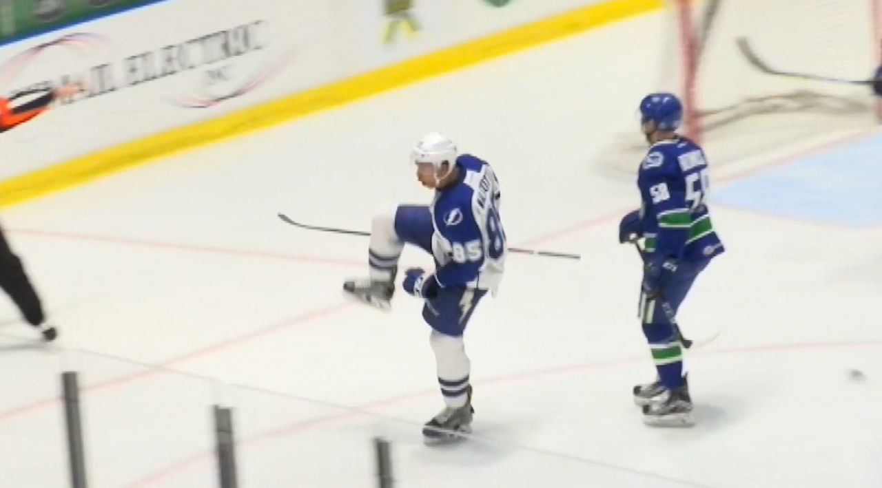 Daniel Walcott closes on Crunch franchise record