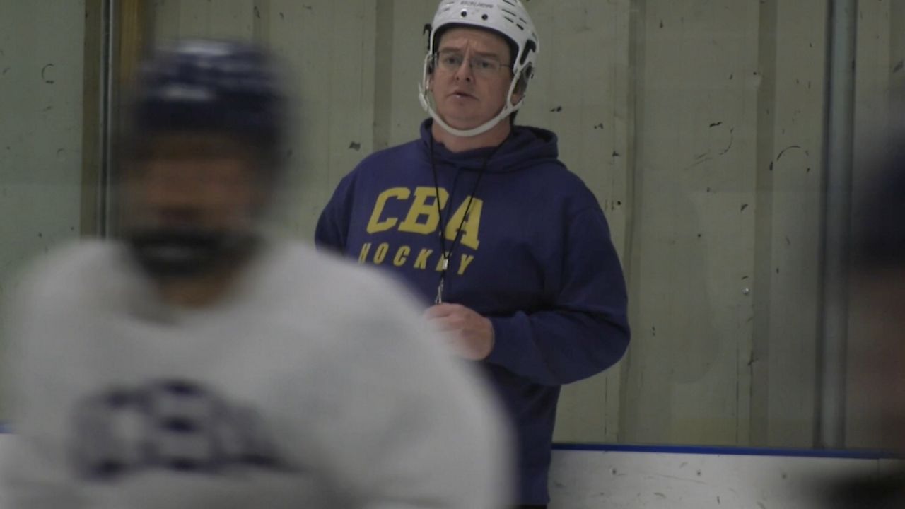 Melrose brings strong hockey lineage