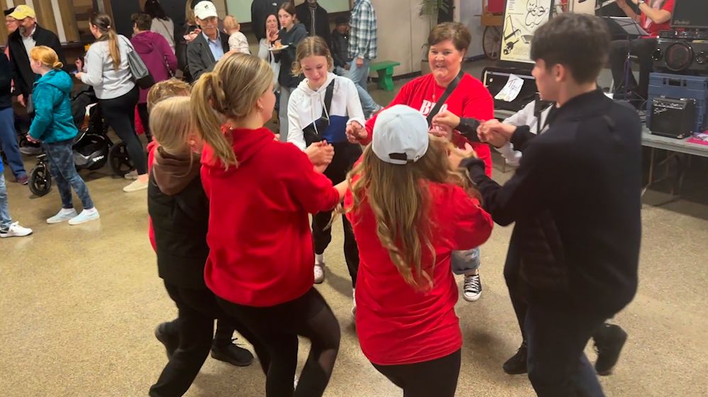 Buffalo families celebrate Easter at Broadway Market