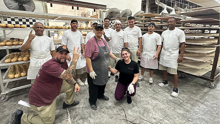 Tampa Bay's La segunda celebrates 109 years in business