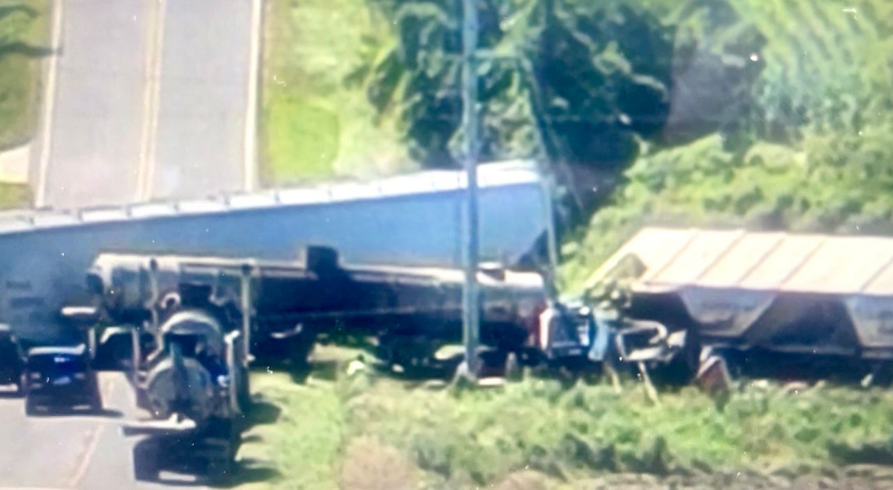 1 dead after semi-truck and train crash