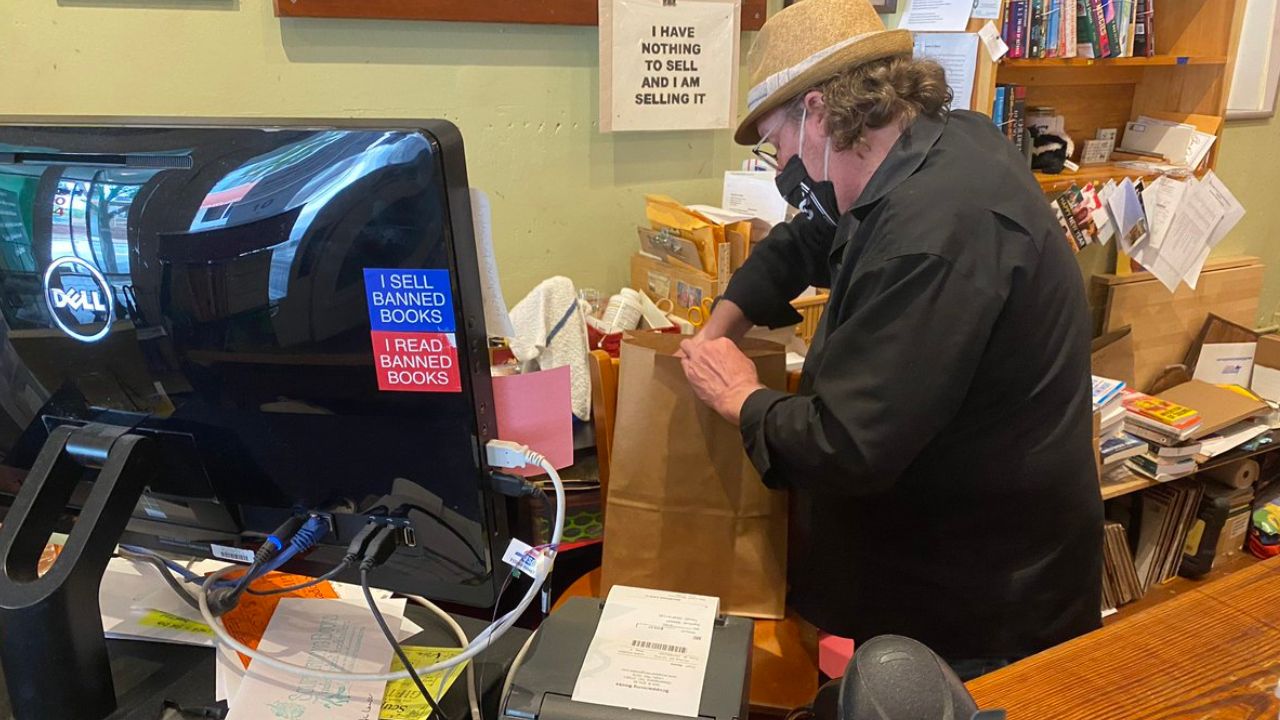 Small Businesses Feeling Impacts of Delayed USPS Shipping