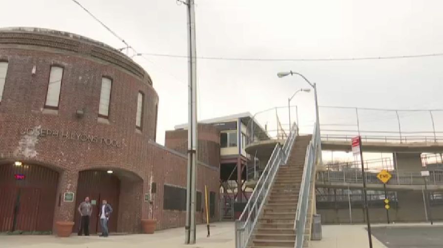 New Cromwell Center to be Rebuilt at Lyons Pool