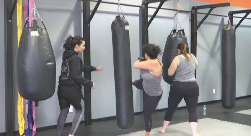 Muay Thai Gym Creates Women Only Classes