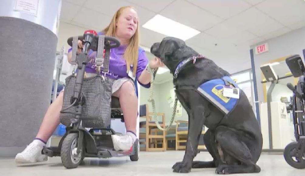 SIers of the Week: Pair Brings Smiles to Those in Need