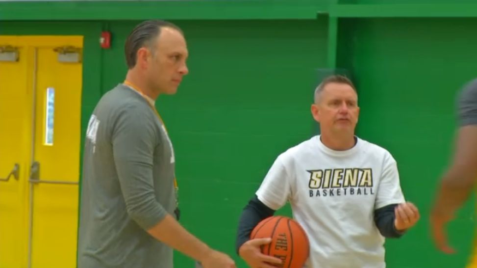 Siena Holds First Official Practice