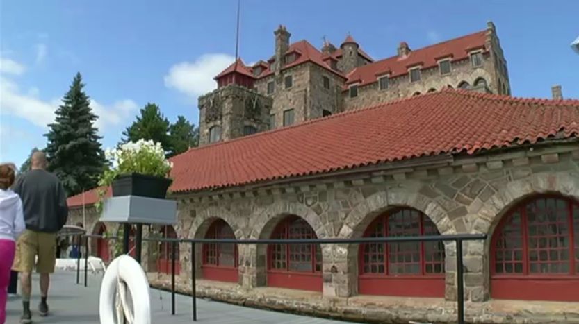 Donations Highlight Details of Singer Castle