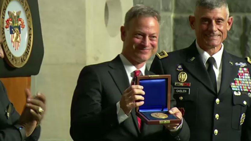 Actor, Veteran Advocate Gary Sinise Honored with Thayer Award at West Point