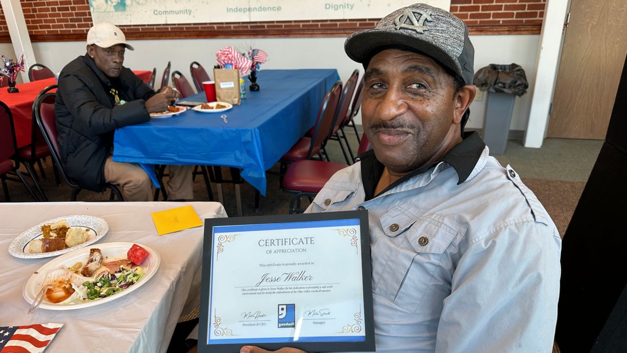 Goodwill honors Ohio veteran for fire response