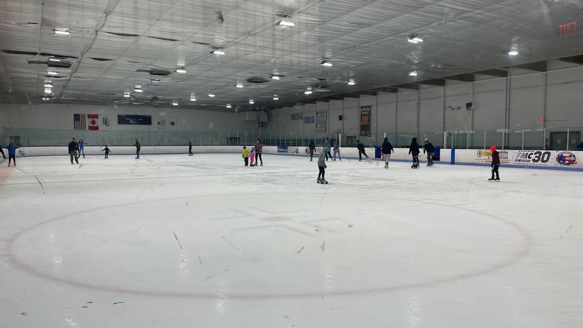 Families spending winter break at Smead Arena ice rink
