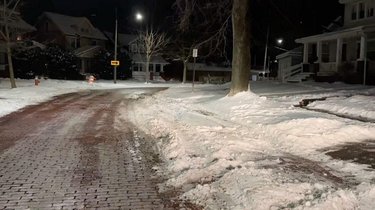 Northeast Ohio snow cleanup