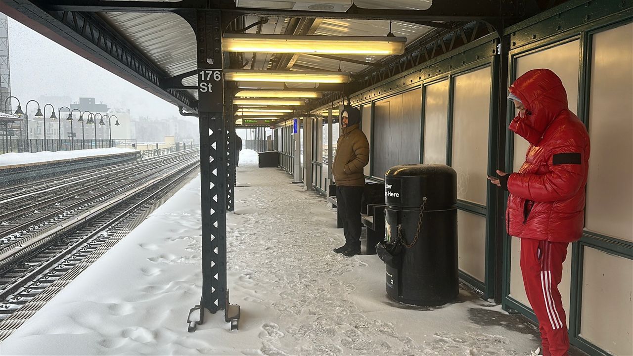 MTA runs full service as riders face snowy bus stops