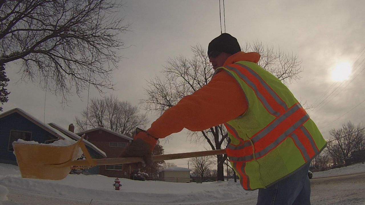 Madison crews work to clear storm drain inlets ahead of drastic warm up