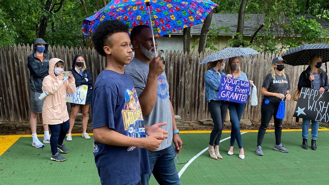 New court provides hope to basketball player after battle with cancer