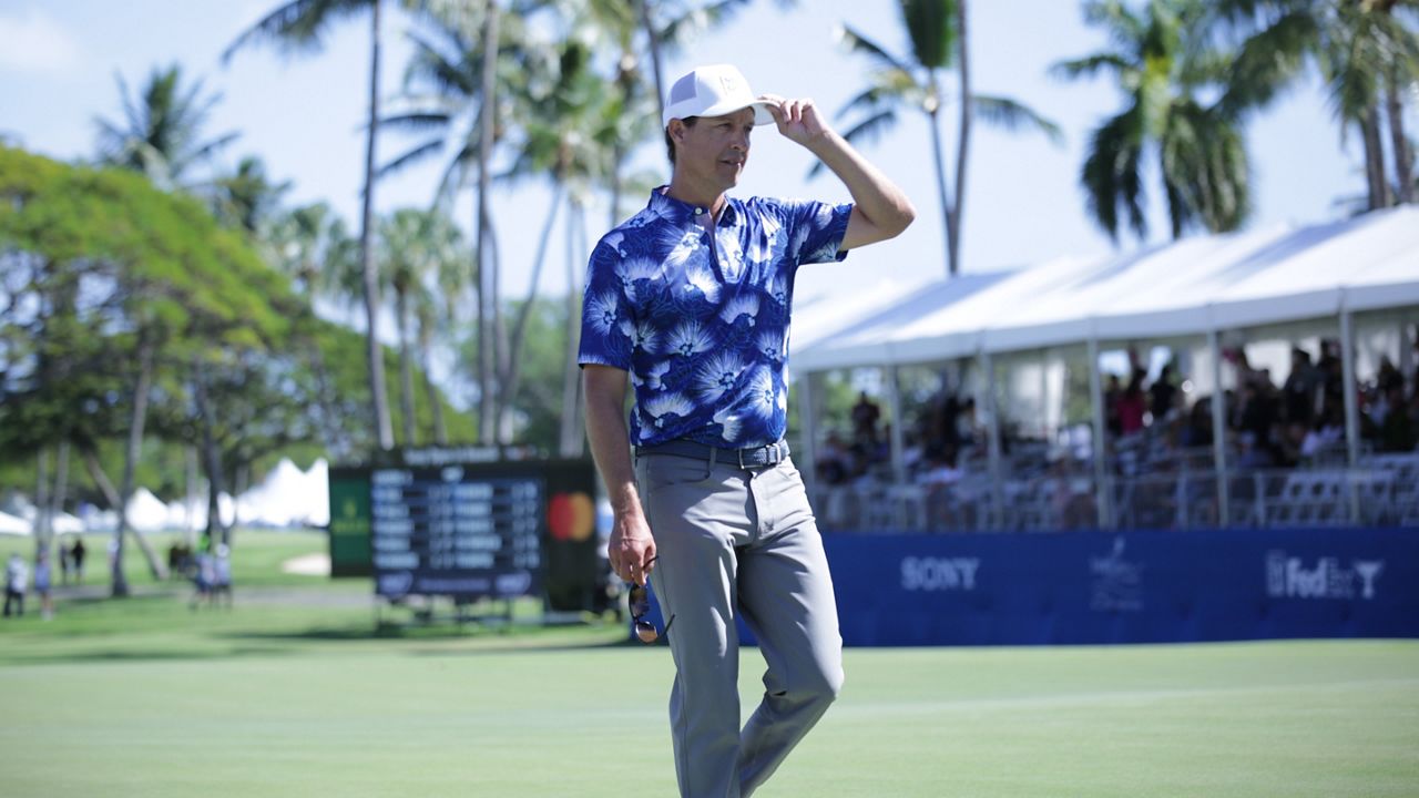 Punahou alumnus Parker McLachlin shoots 69 at Sony Open