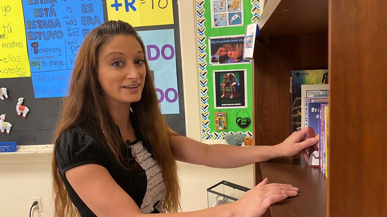 Teaching Hispanic Heritage Month using Spanish books