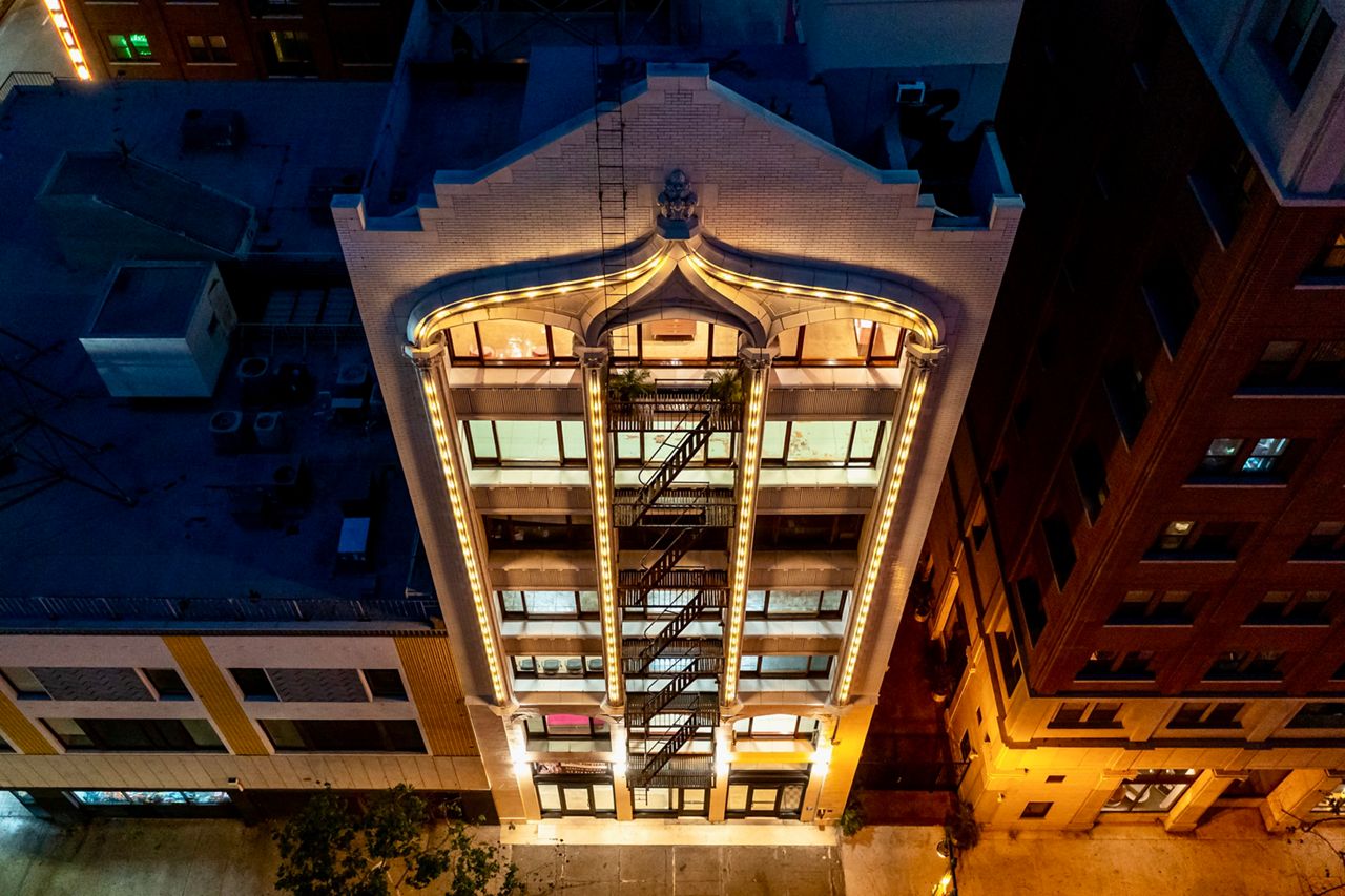 LA historic building with Banksy mural up for auction