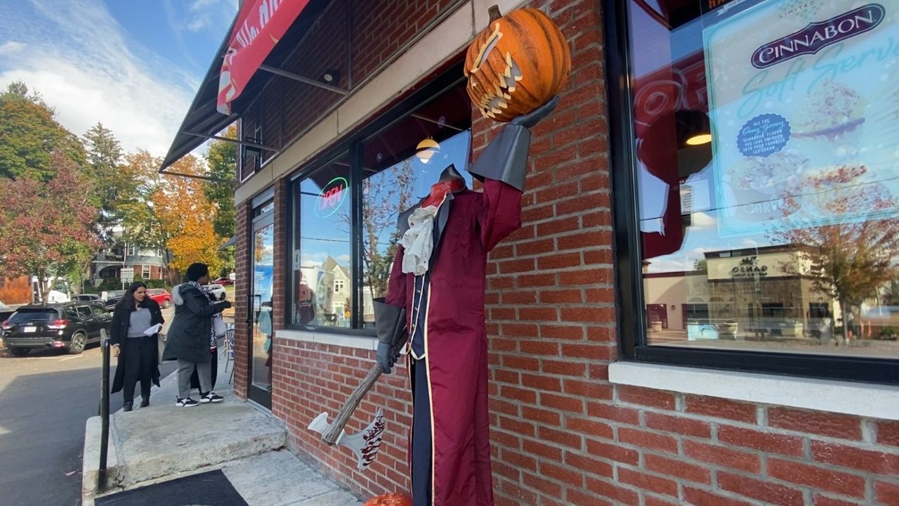 Visitors witness the legend of Sleepy Hollow this Halloween