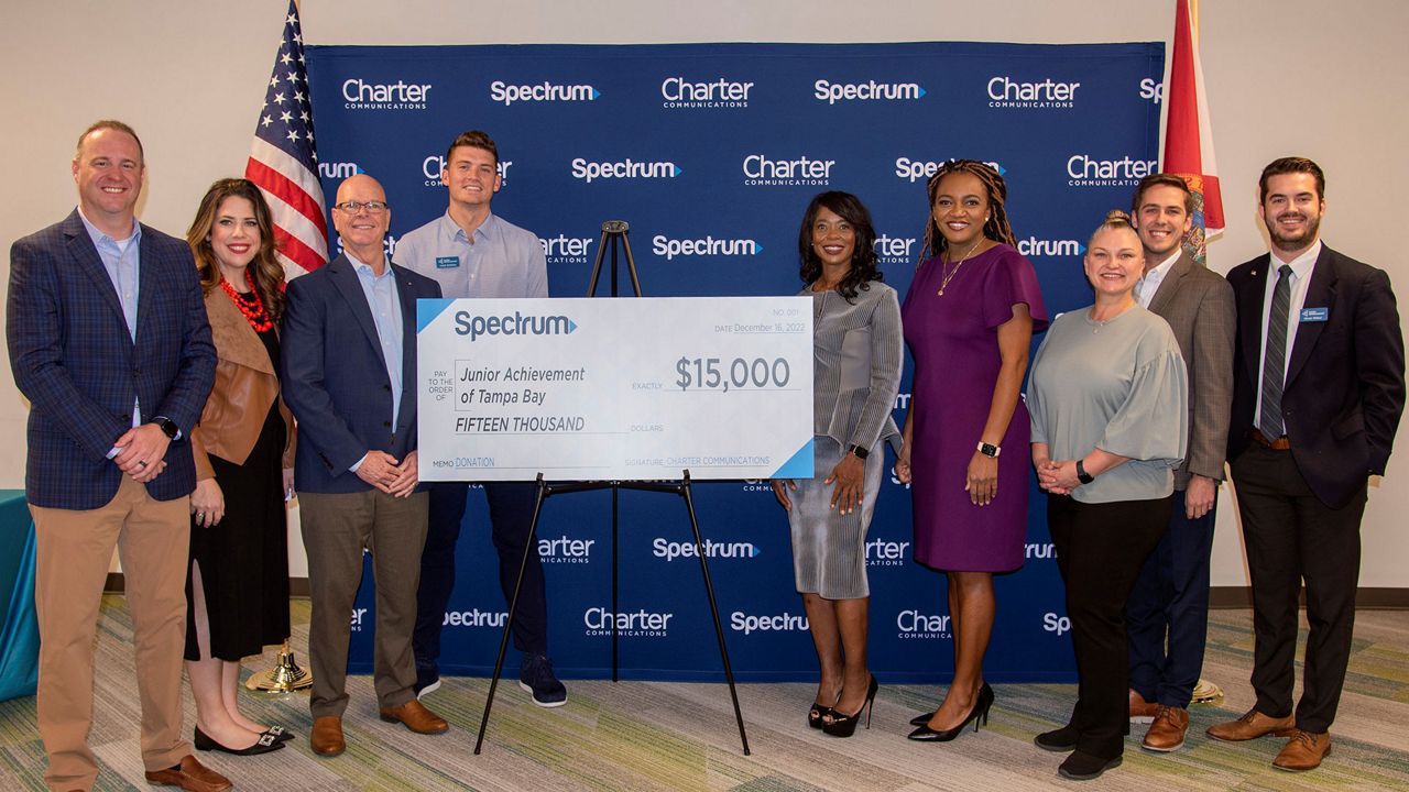 Spectrum donates $15K to support digital literacy efforts