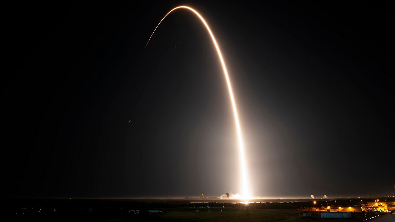 SpaceX launches another batch of Starlink satellites
