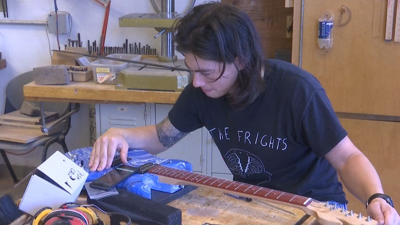 STEM Guitar Project Gives Teachers a Lesson on Guitar Building
