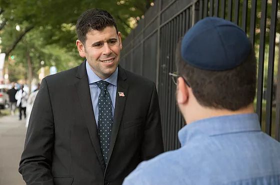 Anti-vaccine mandate GOP Council candidate runs in Brooklyn