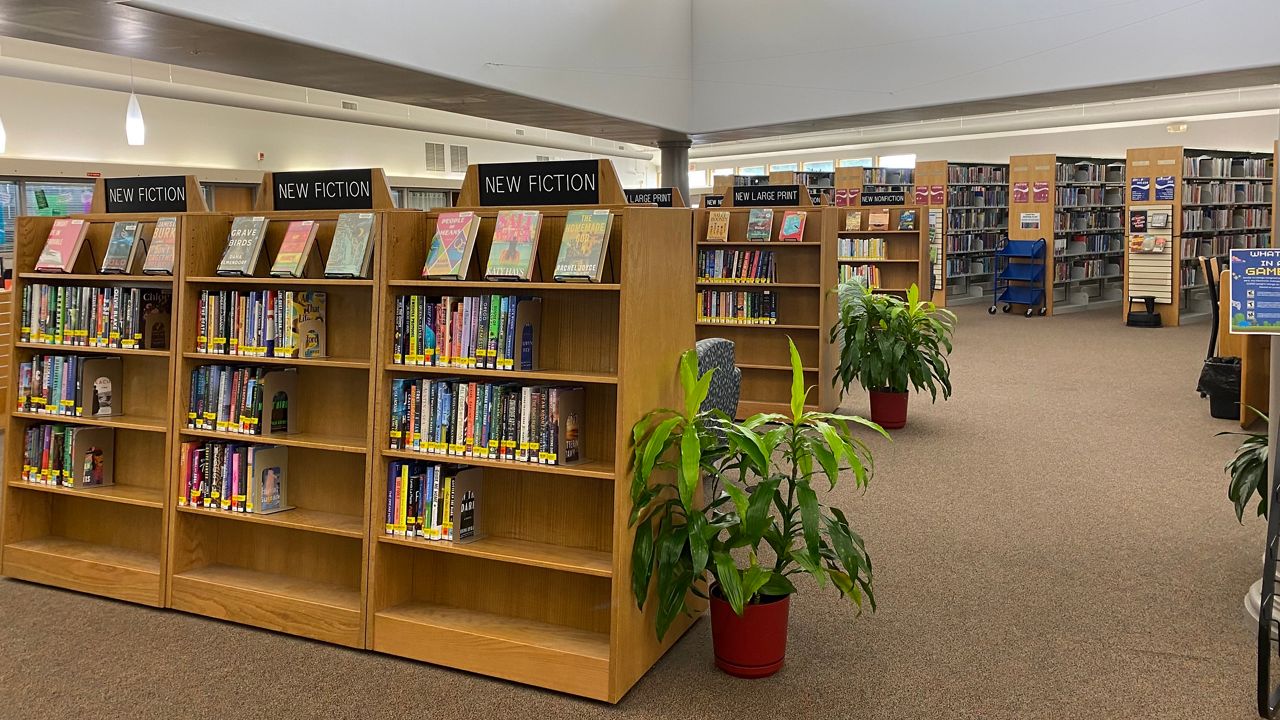 St. Francis residents against possible library relocation