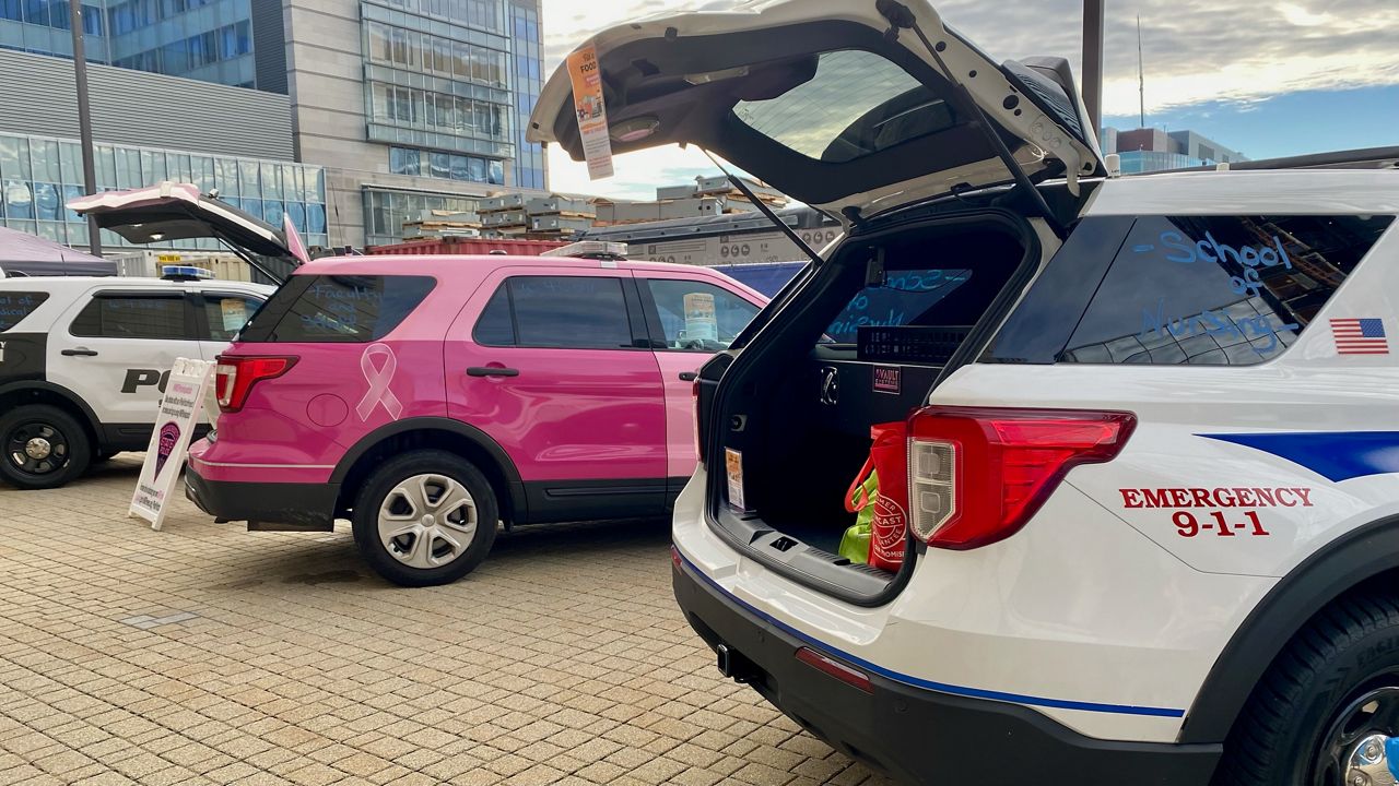 UMass Chan holds stuff a cruiser event ahead of Thanksgiving