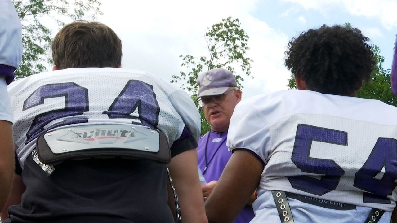 Styles brothers compete as OSU takes on Notre Dame