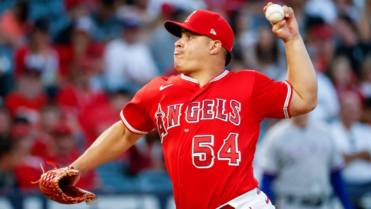 Angels rally to beat Rangers 3-2 after Suarez perfect thru 6
