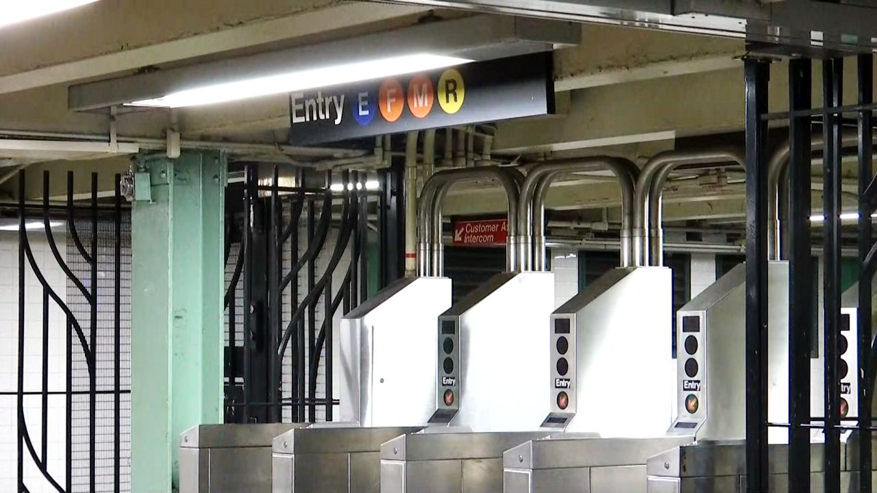 Why Bed Bugs Caused Major Subway Delays in Queens
