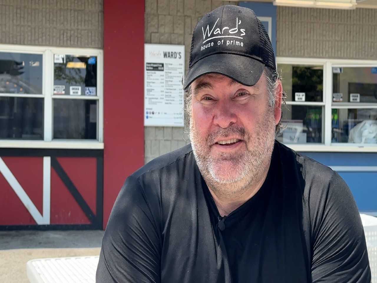 Vendors prepare for the Big Gig