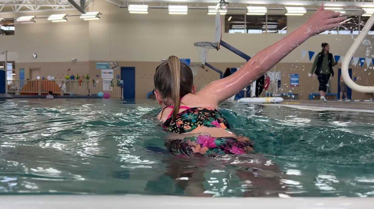 YMCA offers free swim safety classes this month