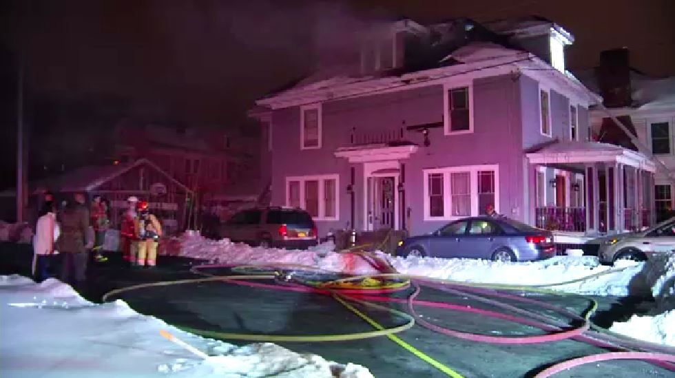 Fire forces family out of Syracuse home
