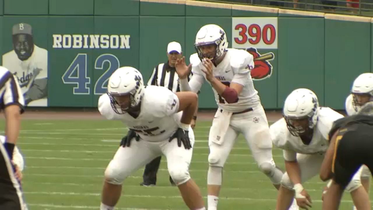 Szalkowski Commits to Albany