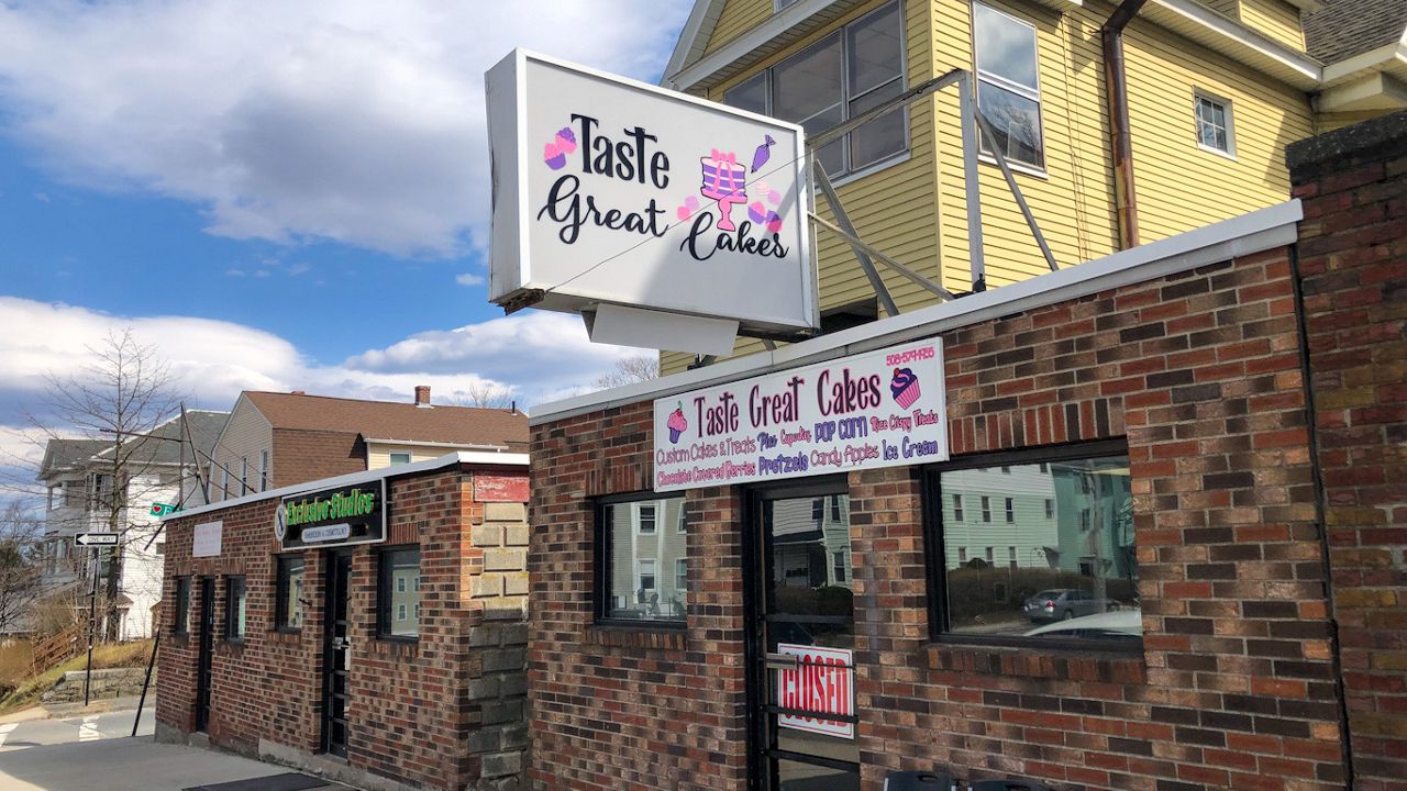 Taste Great Cakes opens Wednesday on Grafton Hill