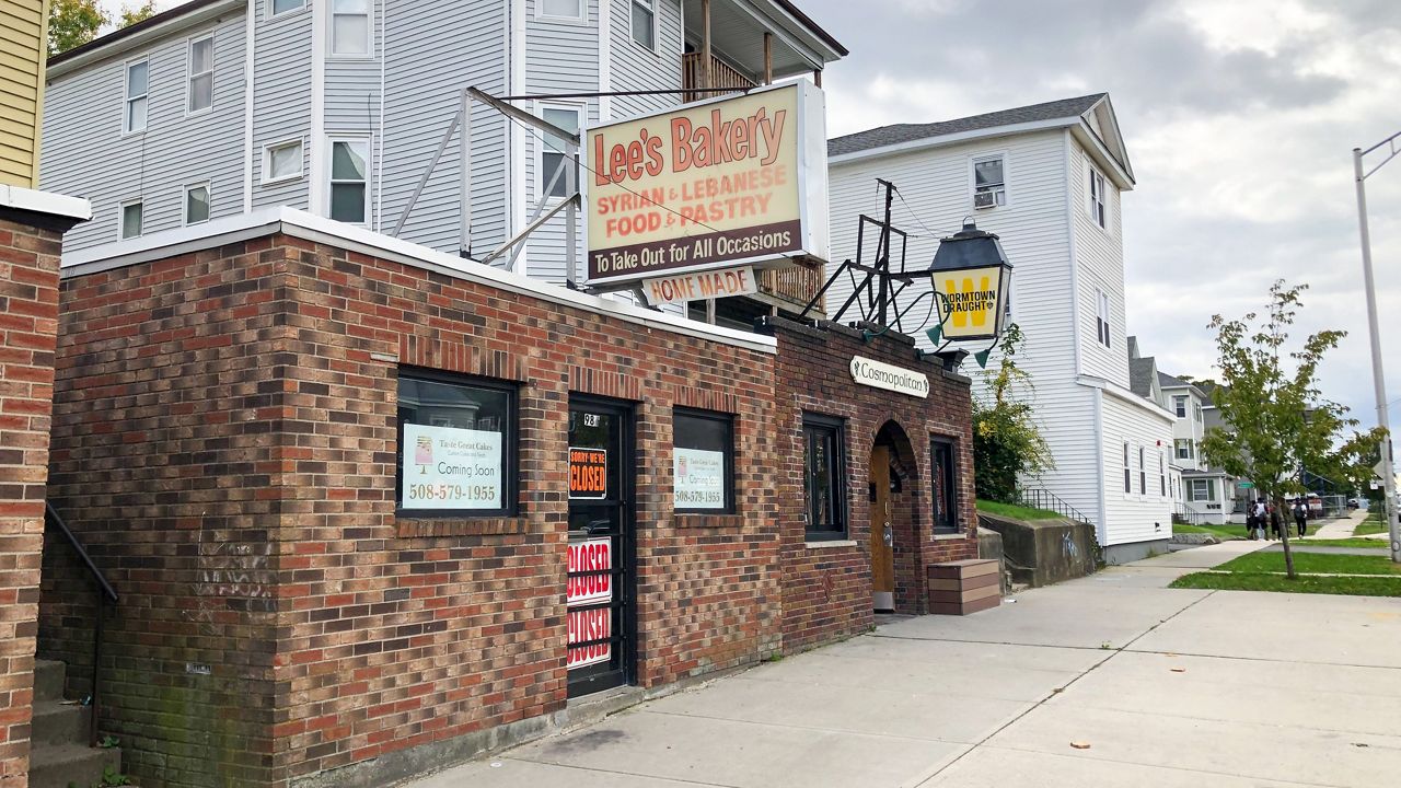 Taste Great Cakes opening soon in Worcester