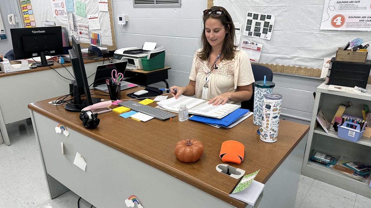 Hillsborough Schools recruiting ESE teachers